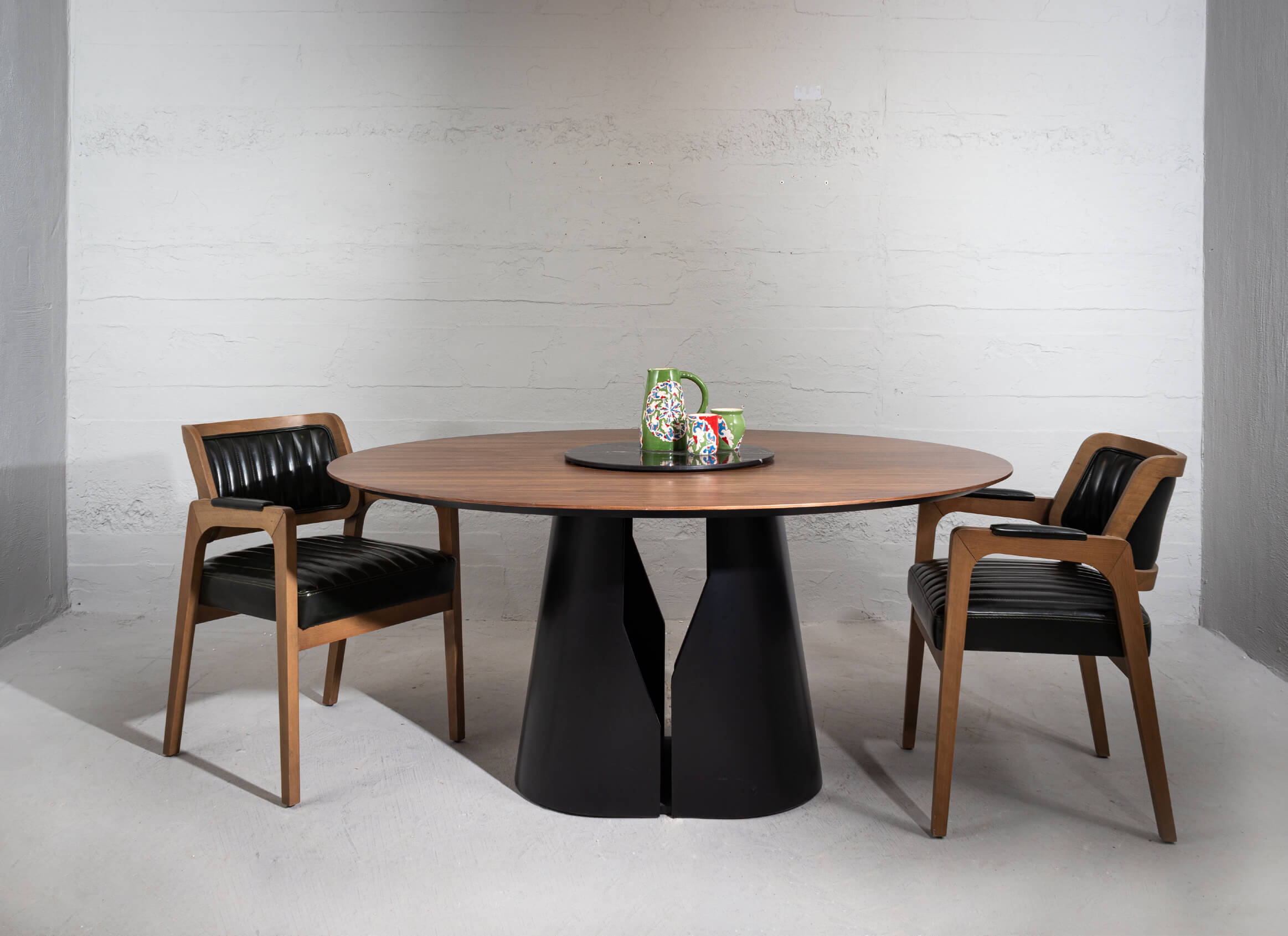 Moment Dining Table